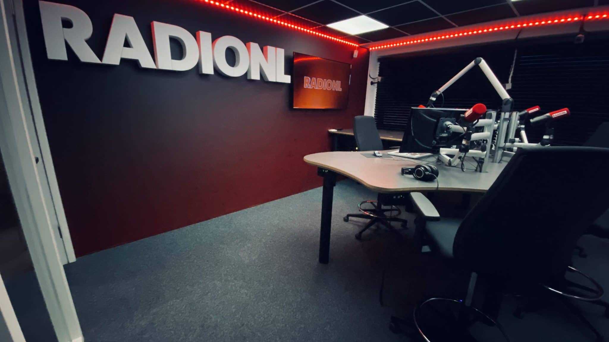 RADIONL neemt nieuwe studio in gebruik - RadioFreak.nl